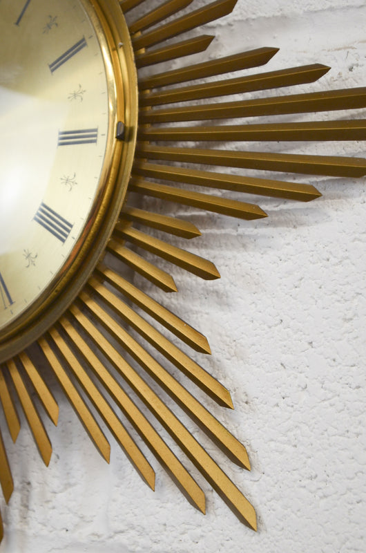 A Vintage Sunburst Wall Clock – Alt Interiors