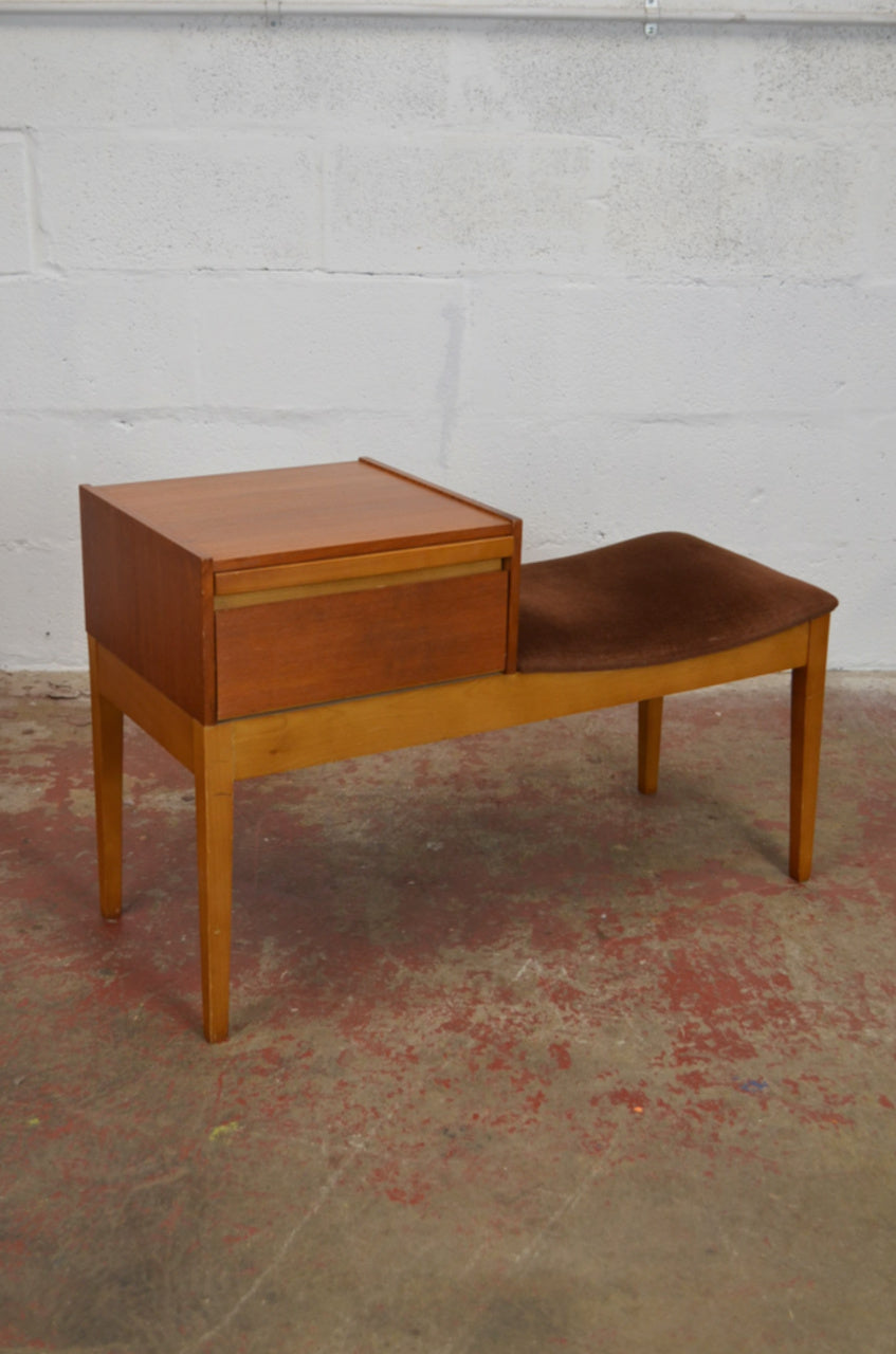 Vintage Chippy Telephone Table – Alt Interiors