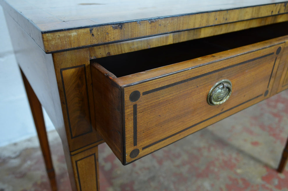 A 19th Century Victorian Mahogany Writing Table/Desk – Alt Interiors