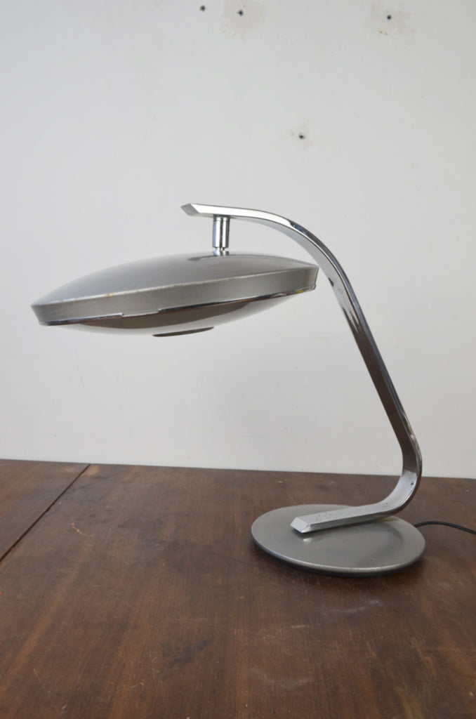 Fase Lamp Model 520c – Alt Interiors