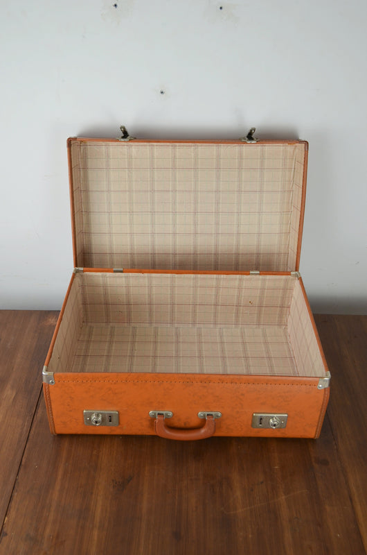 Vintage Cheney Suitcase – Alt Interiors